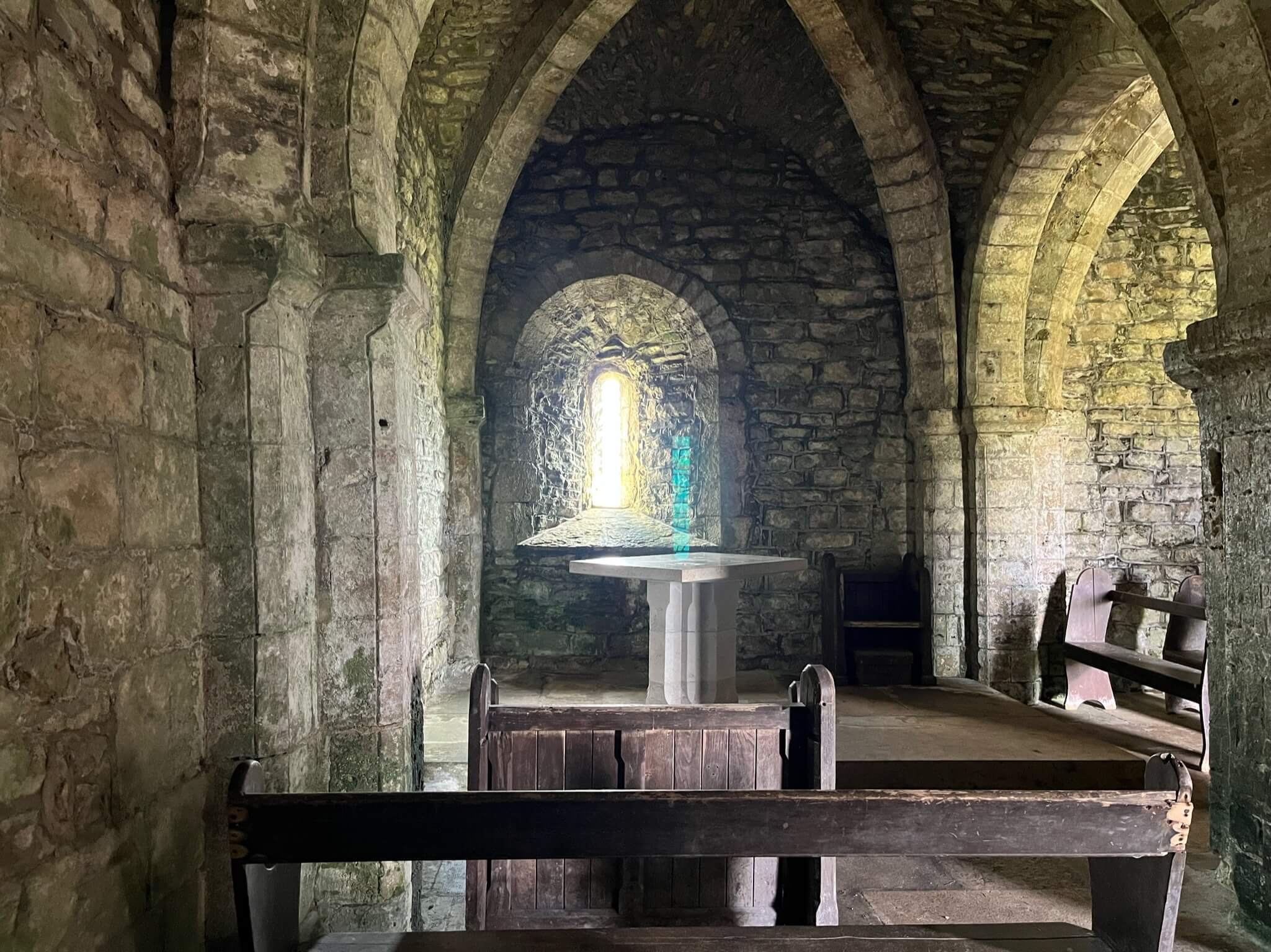 Discover The Beauty Of This 800-Year-Old Cliffside Chapel In Dorset ...
