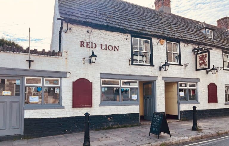 The Best Swanage Restaurants: A Food Lover’s Guide