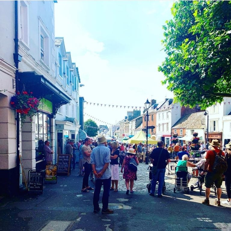 20 Best Free And Cheap Family-Friendly Activities In Dorset
