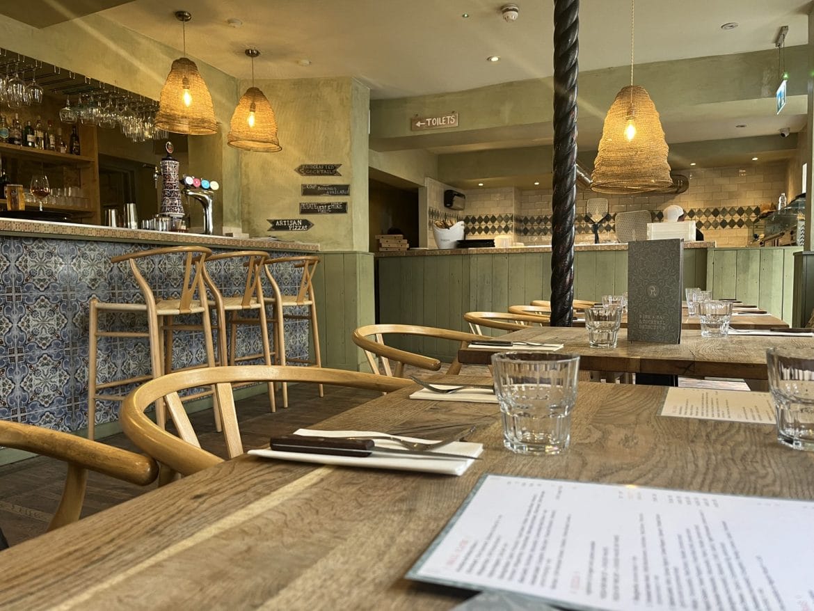Pi Pizza Poole: Delicious Pizzas With A Quay Side Setting