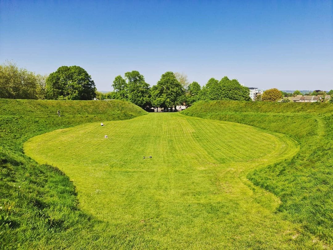 15 Ancient Ruins Of Dorset That Are Truly Fascinating