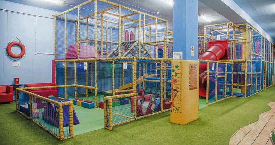 From Bowling to Mini Golf, Oasis Fun in Dorset Has It All