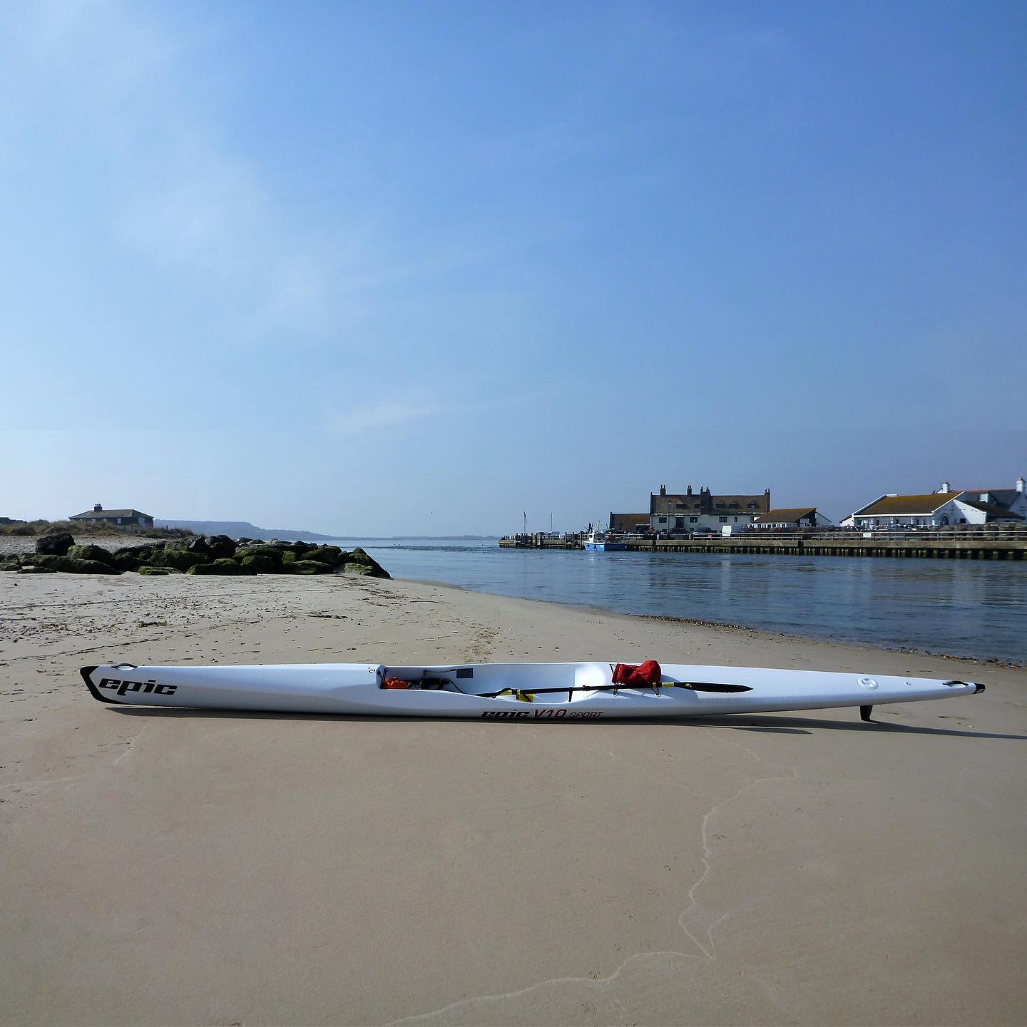 11 Dorset Kayaking Spots For Sea Stacks, Coves, and Views