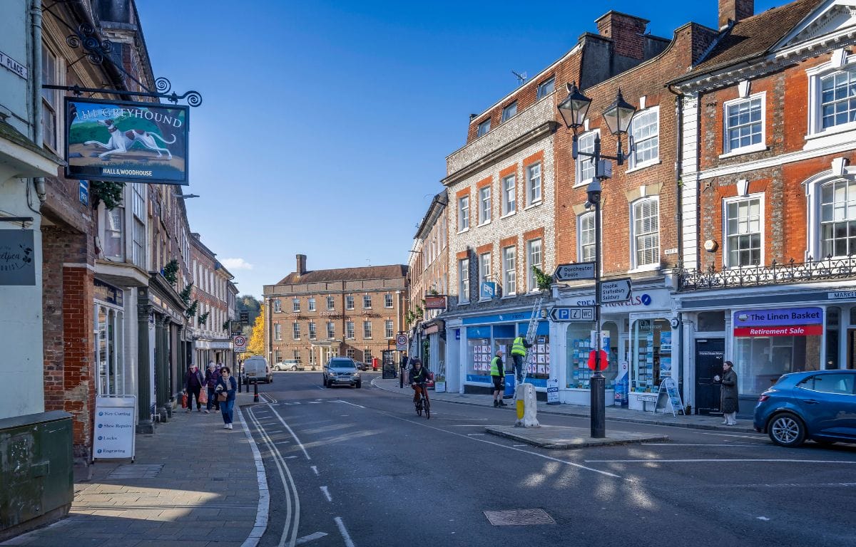 Blandford Forum, Dorset – 2025 Guide & Visitor Information